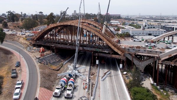 101 Freeway Reopens, Marking End of First Weekend Closure – NBC Los Angeles