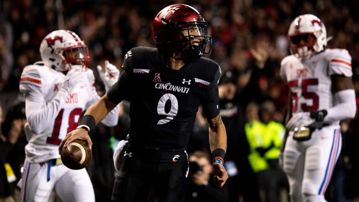 Cincinnati First Group of 5 Team to Make Top 4 of College Football ...