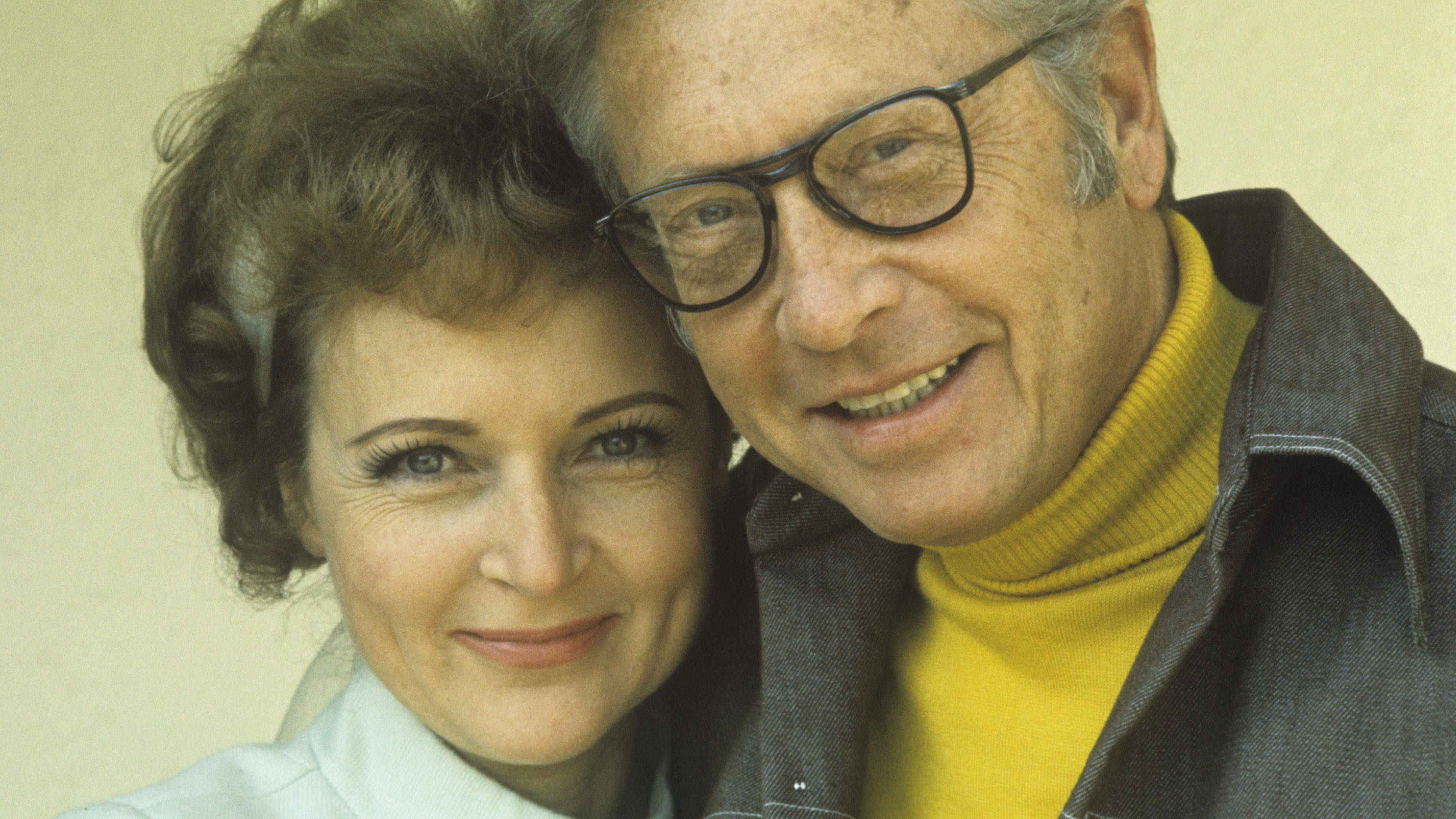 Betty White Through the Years in Pictures – NBC Los Angeles