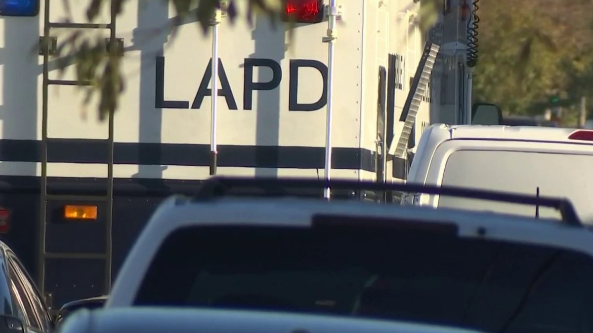 Charges Dropped Against 3 LAPD Officers Accused of Filing False Gang ...
