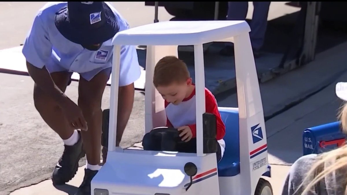 USPS Surprises Six-Year-Old Aspiring Postal Worker – NBC Los Angeles