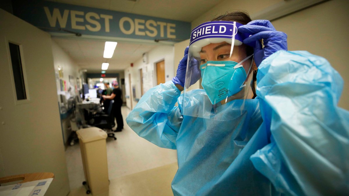 CDC Advises U.S. Travelers Not to Visit Mexico Amid High COVID Risk ...