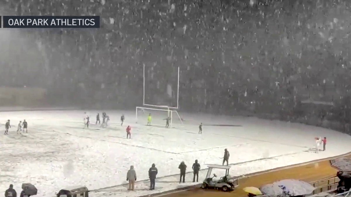 Watch: Snow Makes for Picturesque SoCal Soccer Match – NBC Los Angeles