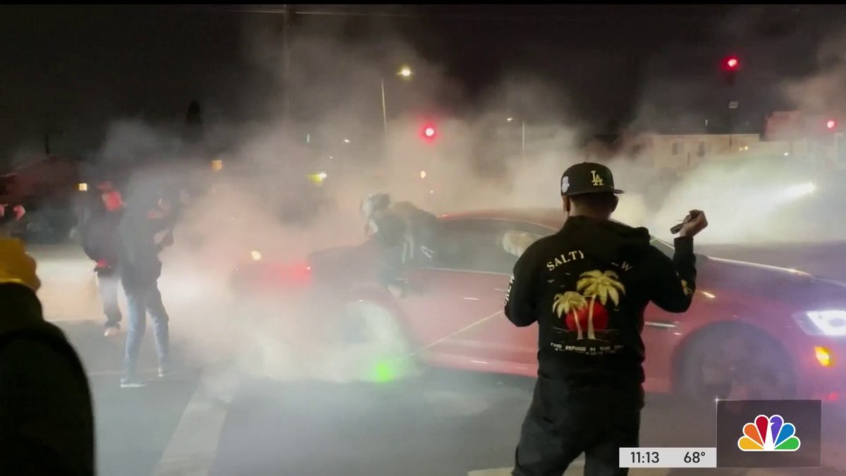Drivers Take Over Street in South LA Neighborhood – NBC Los Angeles