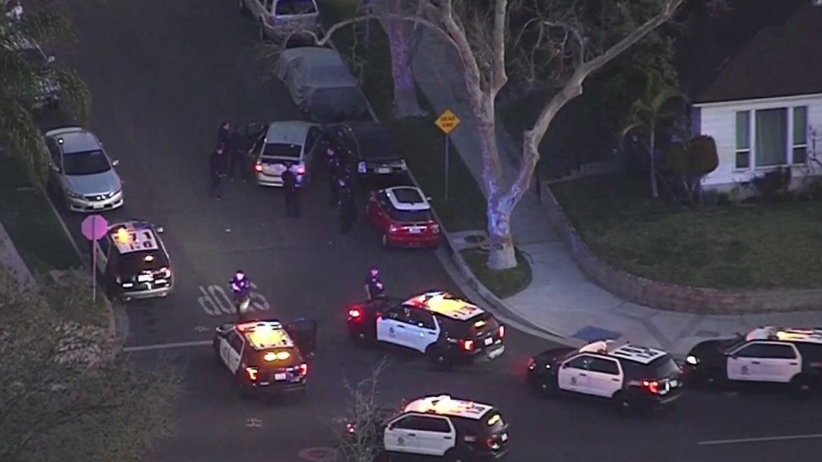 Stolen Prius Driver Arrested in Police Chase – NBC Los Angeles