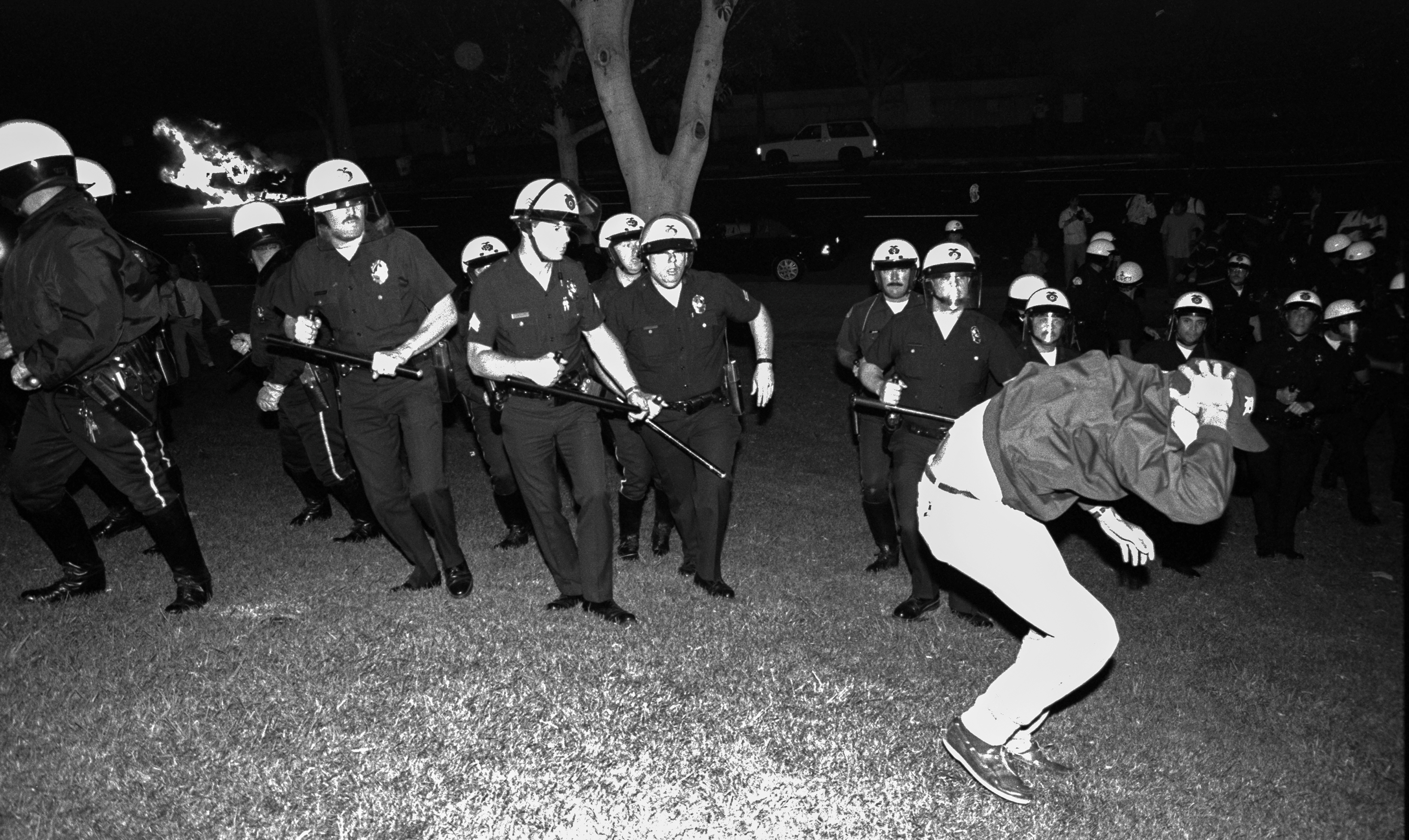 Photos: Scenes From the 1992 LA Riots – NBC Los Angeles