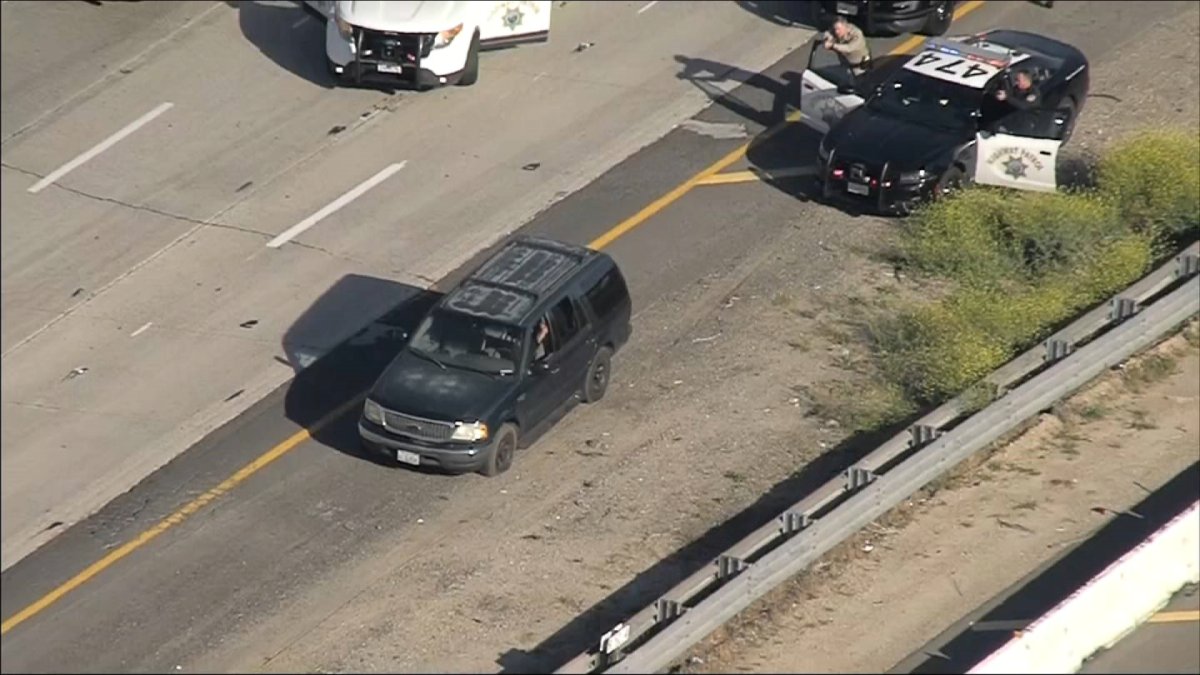 Pursuit Standoff Closes 5 Freeway – NBC Los Angeles