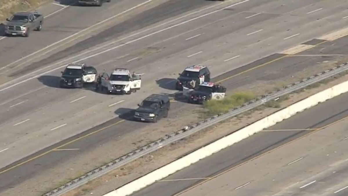 5 Freeway Reopens After Pursuit Standoff – NBC Los Angeles