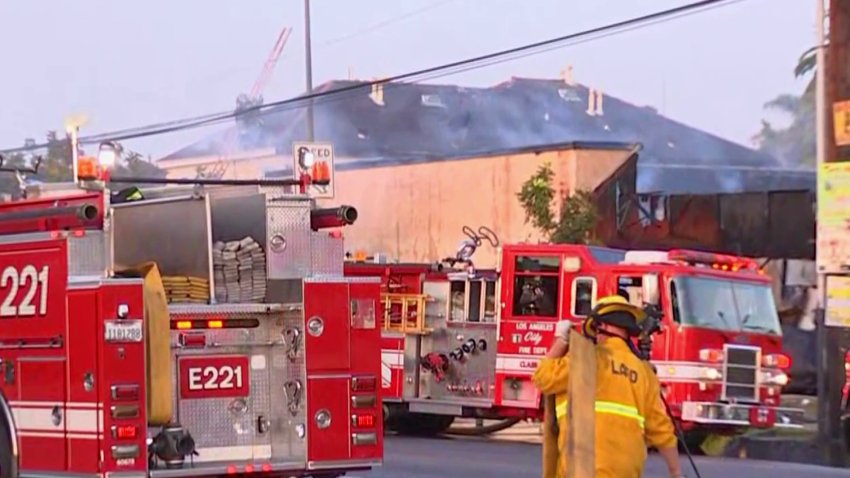 South LA Building Fire Injures at Least 3 Firefighters – NBC Los Angeles