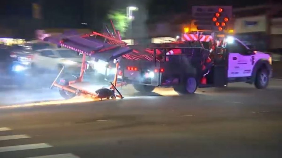 Truck Leaves a Trail of Sparks in Pursuit East of LA – NBC Los Angeles