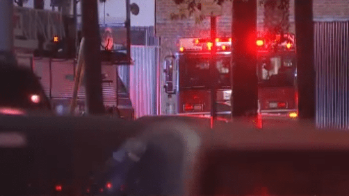 Woman is Dead After Apartment Fire in Boyle Heights – NBC Los Angeles