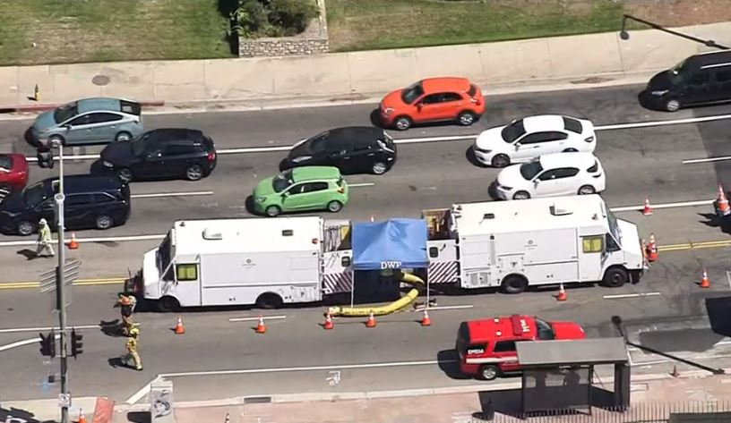 Underground Vault Explosion Reported in Hollywood Hills – NBC Los Angeles