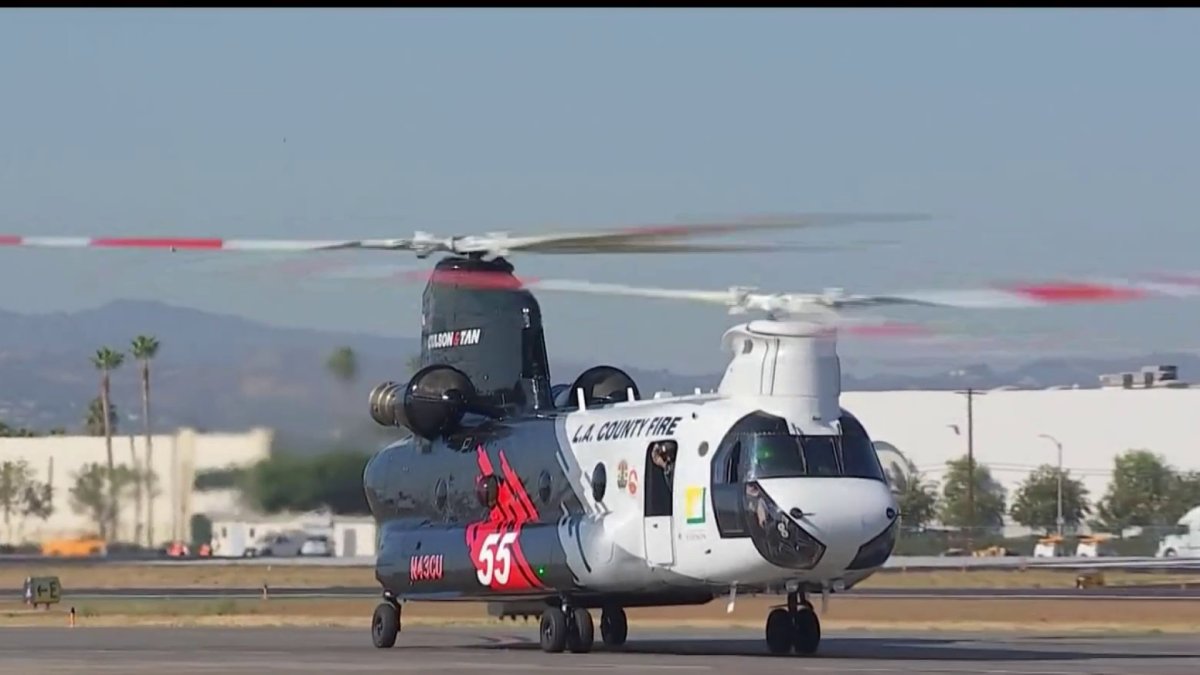 LA County Gets Two ‘Super Scoopers’ From Canada – NBC Los Angeles