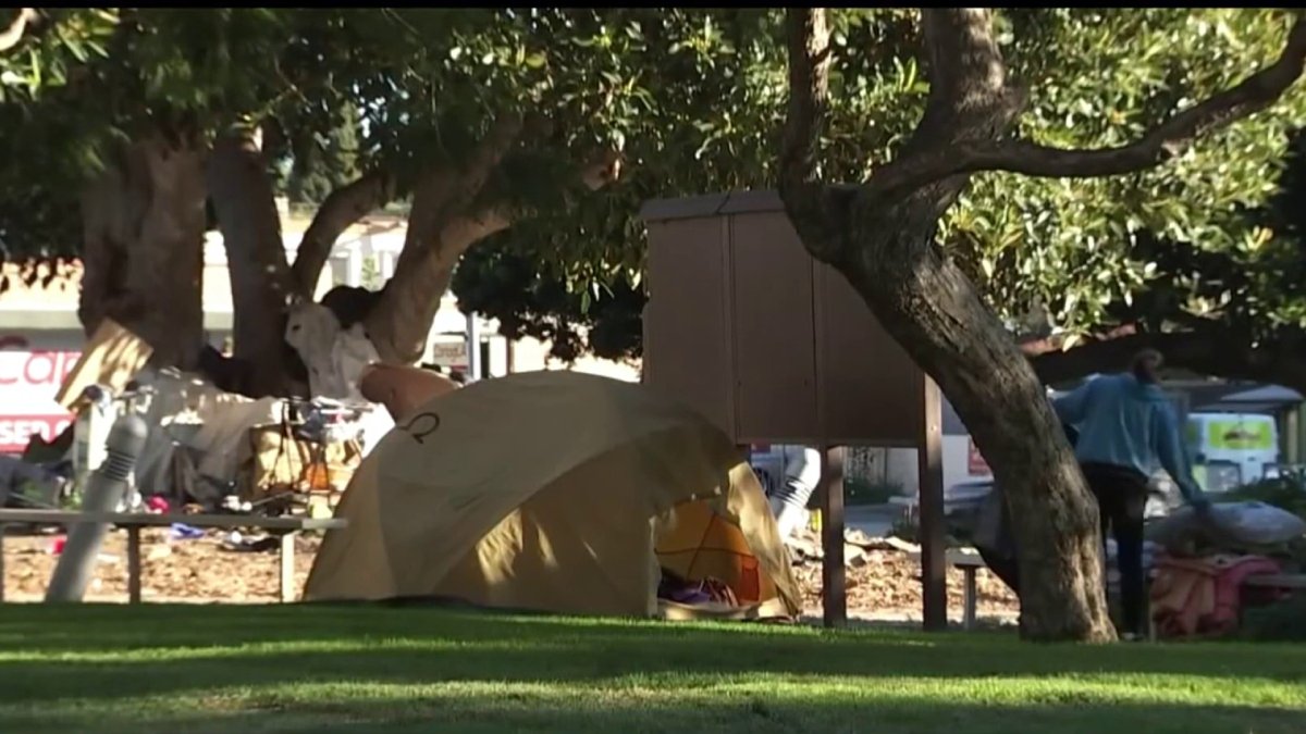 Residents Have Run-Ins With Homeless People Living in RVs at ...