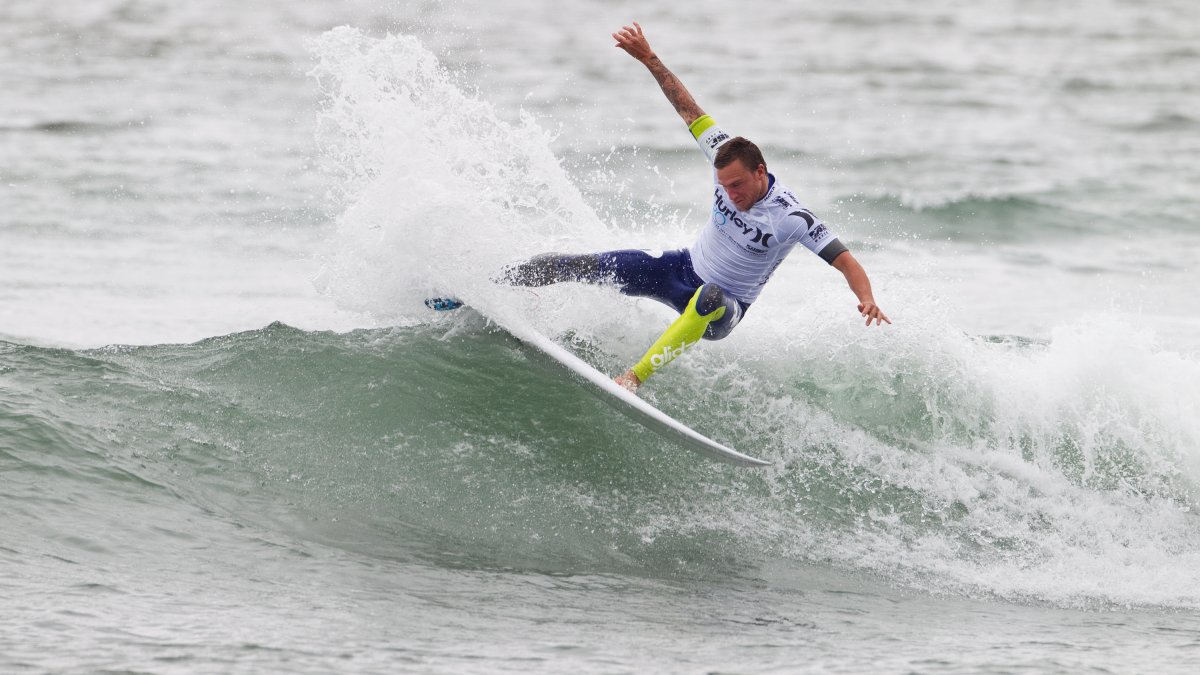 Former Pro Surfer Chris Davidson Dead at 45 After Being Punched Outside ...
