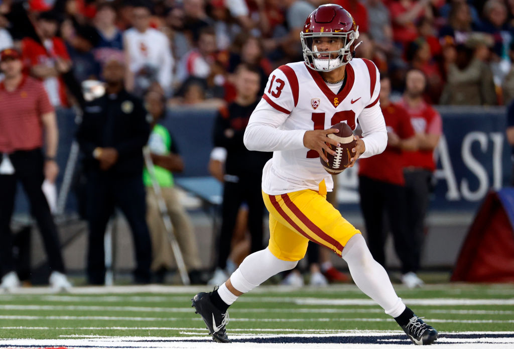 Caleb Williams Throws for 5 Touchdowns, No. 10 USC Outlasts Arizona ...