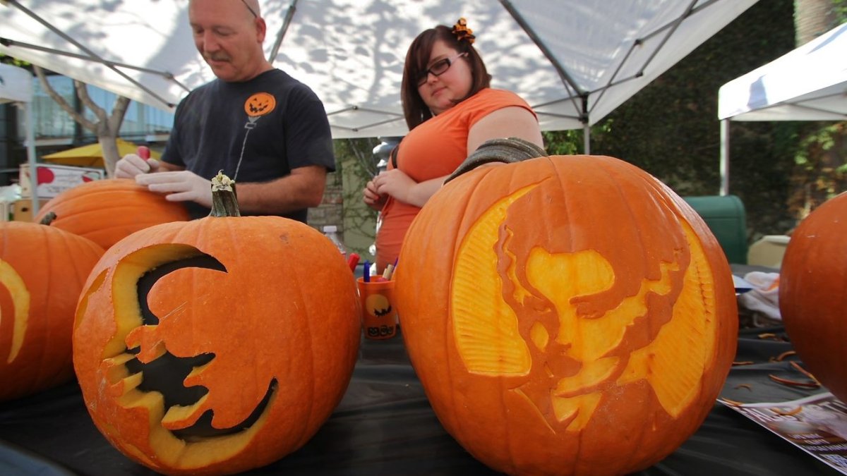 The Original Farmers Market’s Fall Fest Brings the Homespun Charm – NBC ...