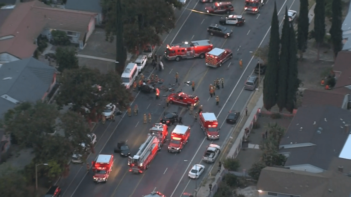 Multi-Vehicle Crash in Porter Ranch Leaves Several Injured, Two ...