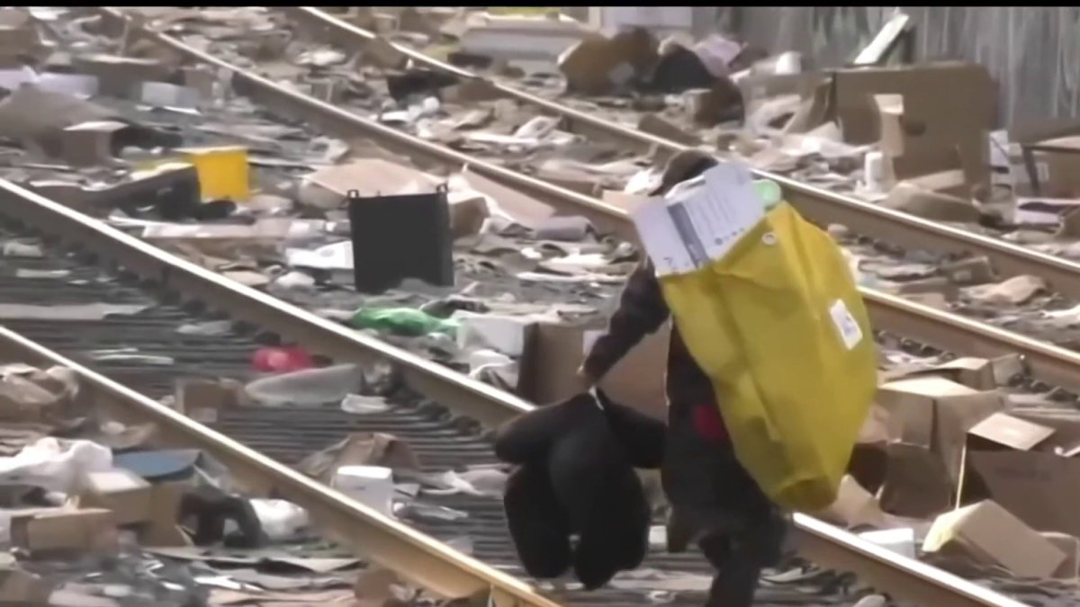 Police Announce Arrests In Train Cargo Thefts – NBC Los Angeles