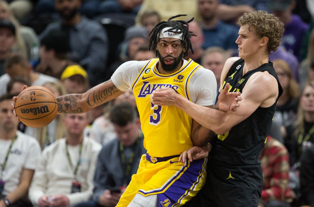 Jazz Roll Past Lakers Again, 139-116 With LeBron James Sitting Out ...