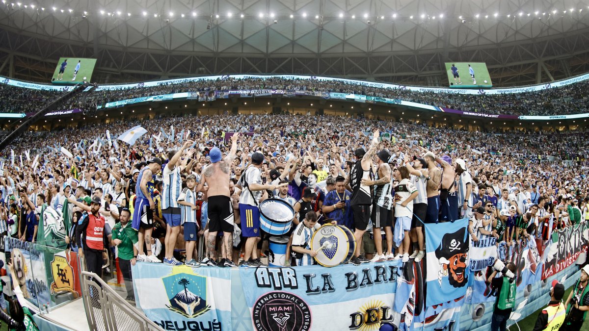 Largest World Cup Crowd in 28 Years Watches Argentina, Mexico – NBC Los ...