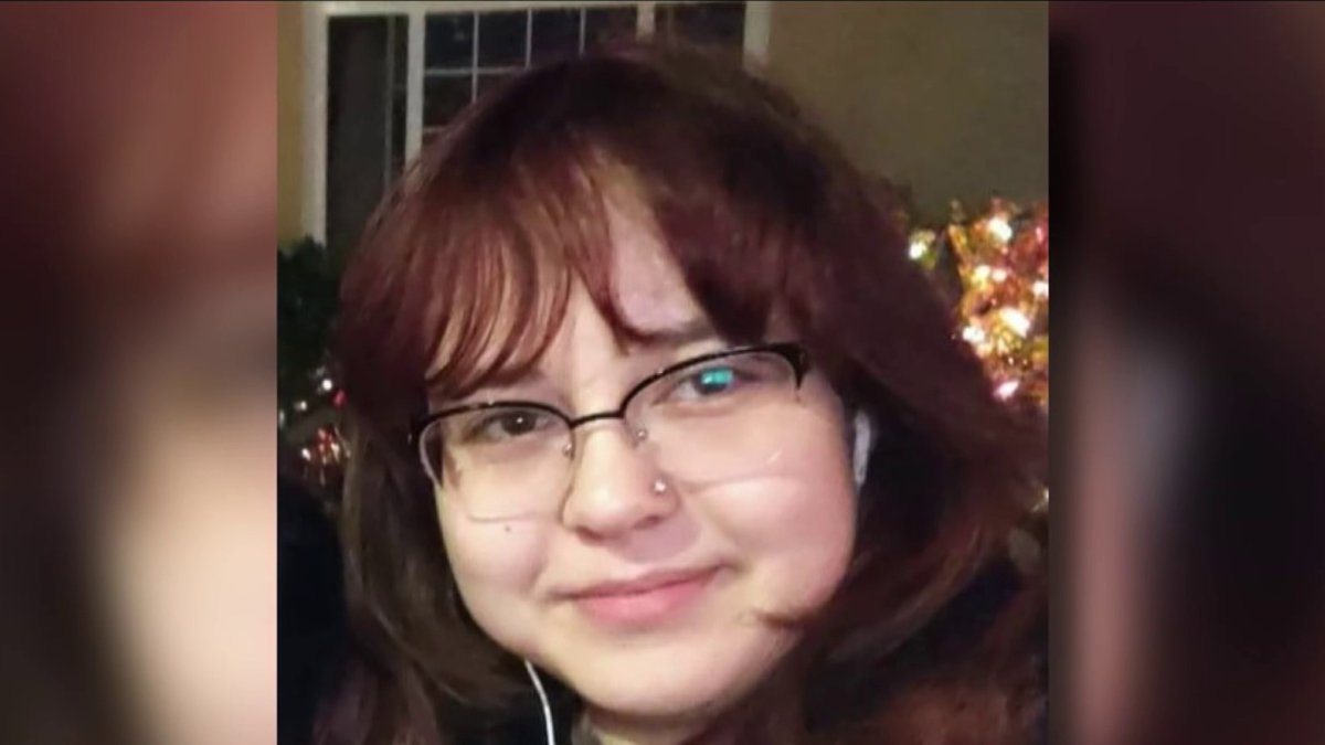 Lapd Officer Found Unjustified In Shooting That Killed Teen Girl At
