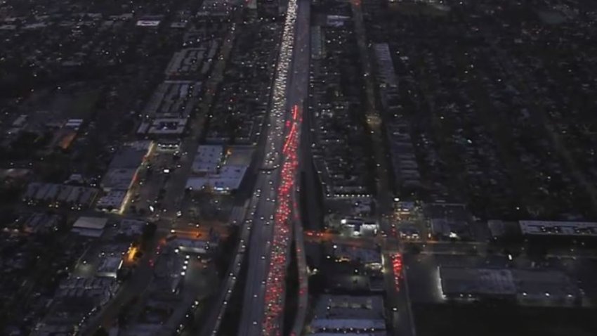 One Killed In Suv Crash On 405 Freeway In West La Nbc Los Angeles