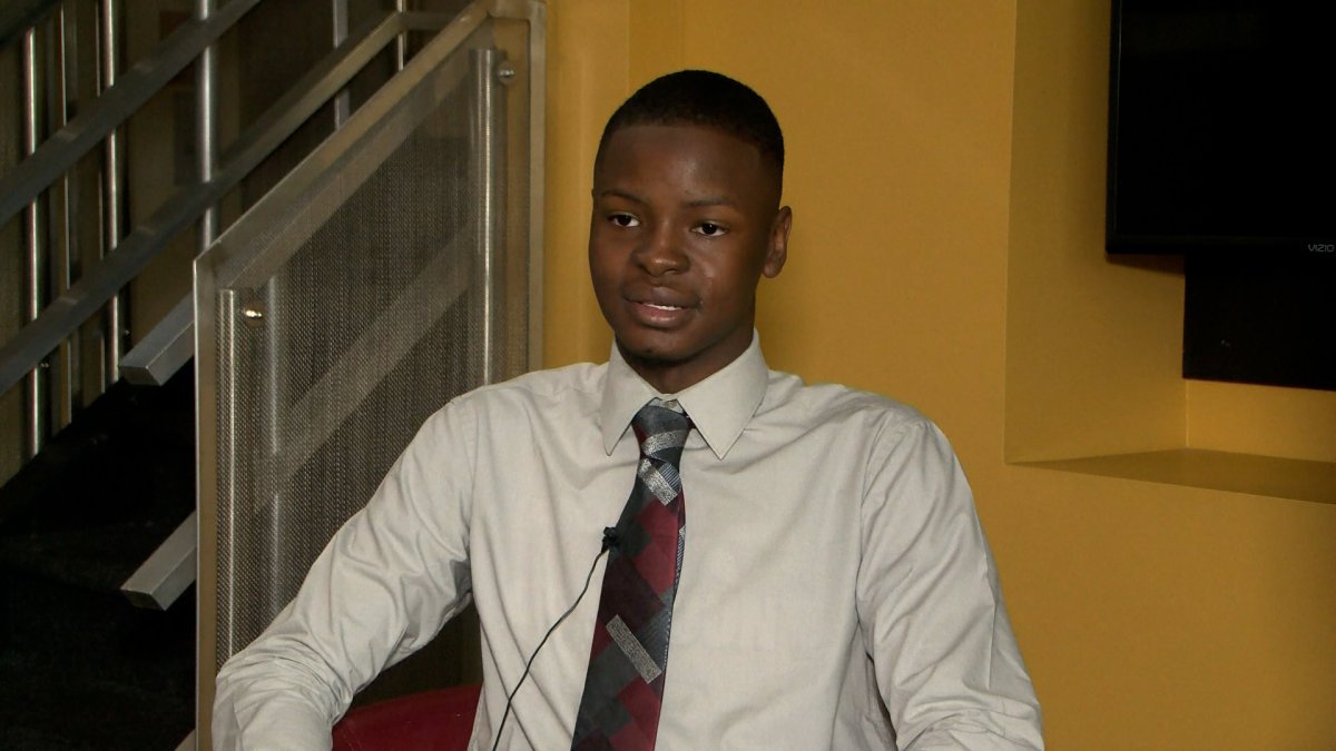 Jaylen Smith, 18, Becomes Youngest Black Mayor in the US – NBC Los Angeles