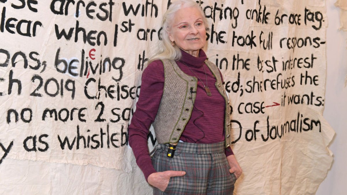 Fashion Designer Vivienne Westwood Dead at 81 – NBC Los Angeles