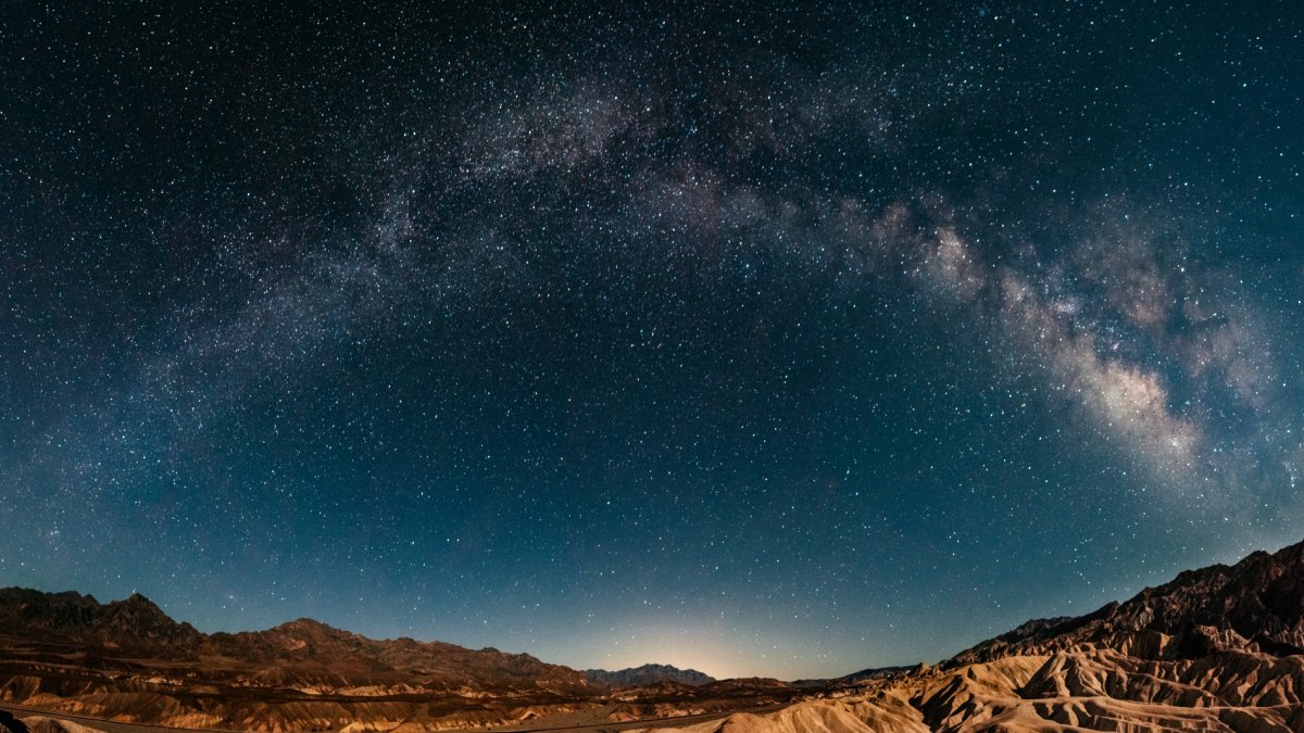 Dote Upon Death Valley’s Dark Skies and Dazzling Starscape – NBC Los ...