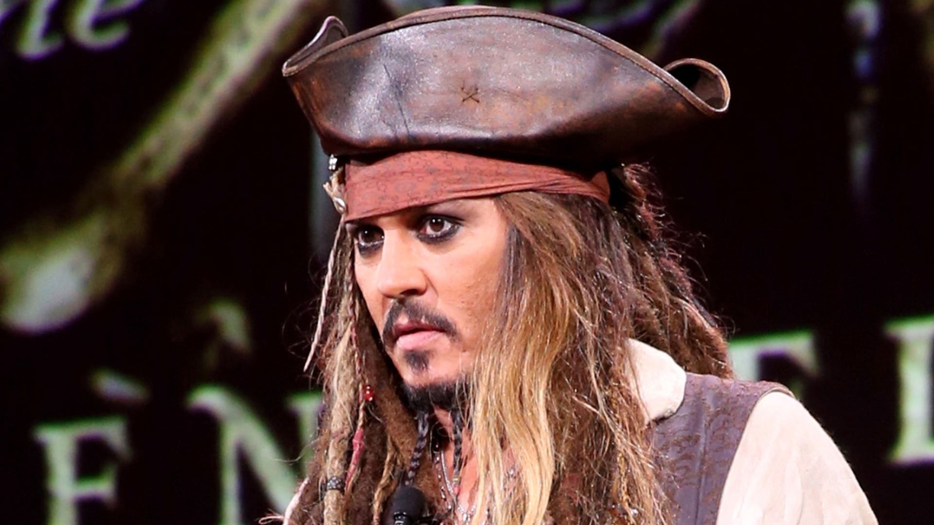 Johnny Depp 2022 Wallpaper