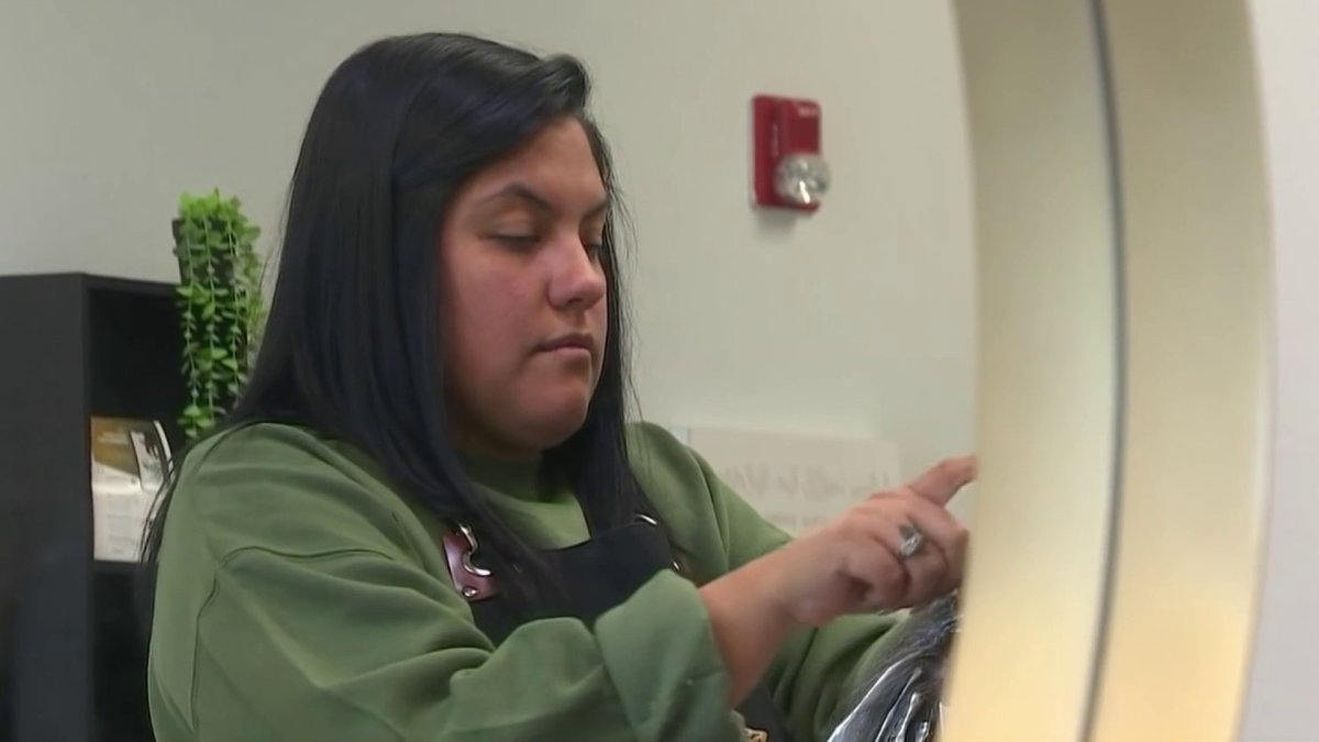 Woman Creates Non-Profit to Help Others Battle Mental Health Issues ...