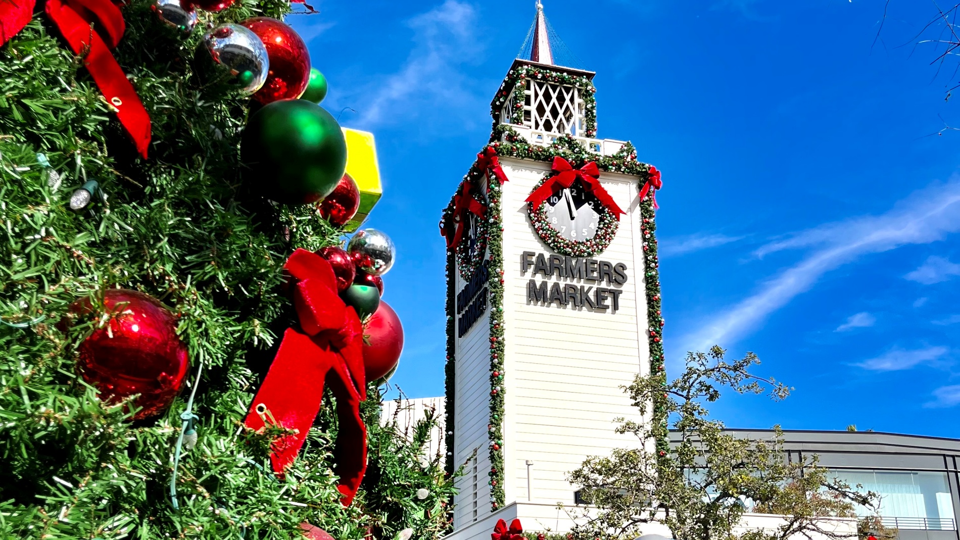 The Spicy Spooky Cheeto Pizza Is Back at Mickey’s Deli – NBC Los Angeles