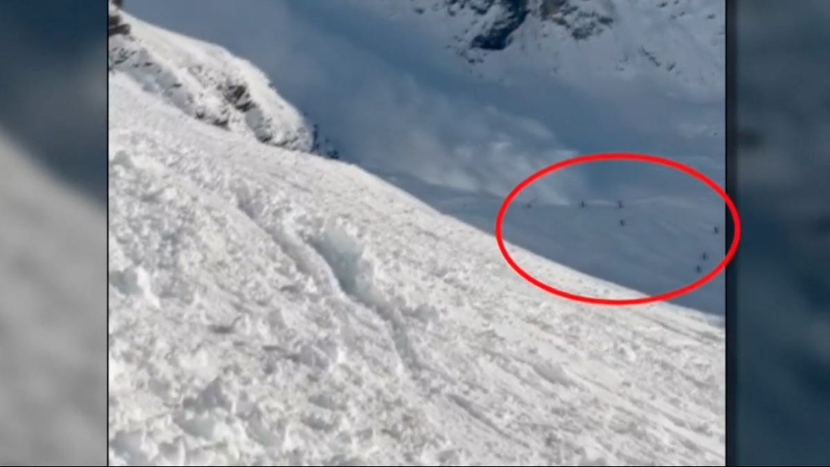 Avalanche Caught on Video, Students Rescue Victims – NBC Los Angeles