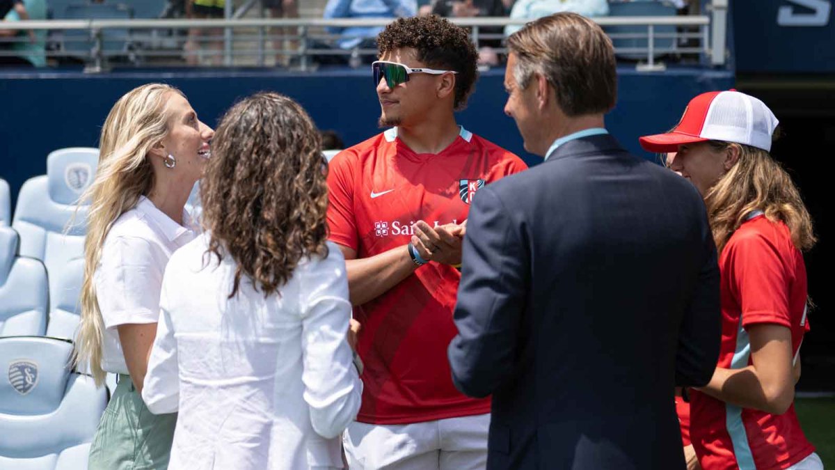Patrick Mahomes Joins Ownership Group for NWSL’s Kansas City Current ...