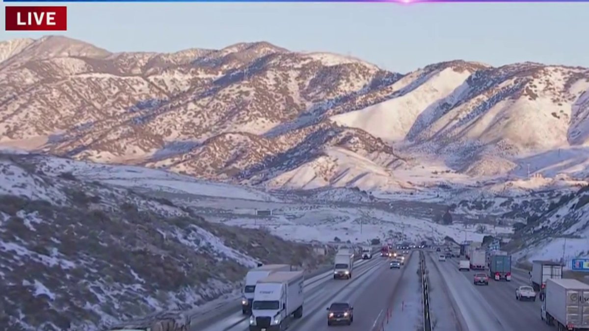 Grapevine Reopens, But Conditions Are Still Icy – NBC Los Angeles