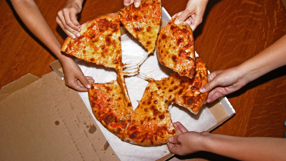 National Pizza Day 2024: Deals and freebies – NBC Los Angeles