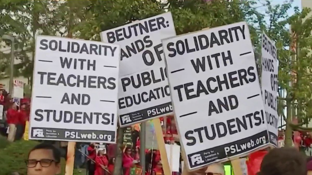 As LAUSD Workers Strike, This Is What Happened in 2019’s Walkout – NBC ...