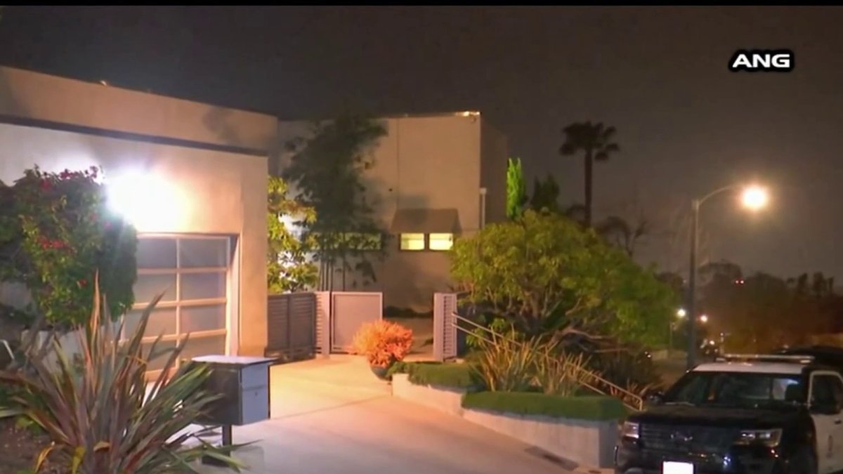Woman, Man Injured During Home Invasion in Bel-Air – NBC Los Angeles