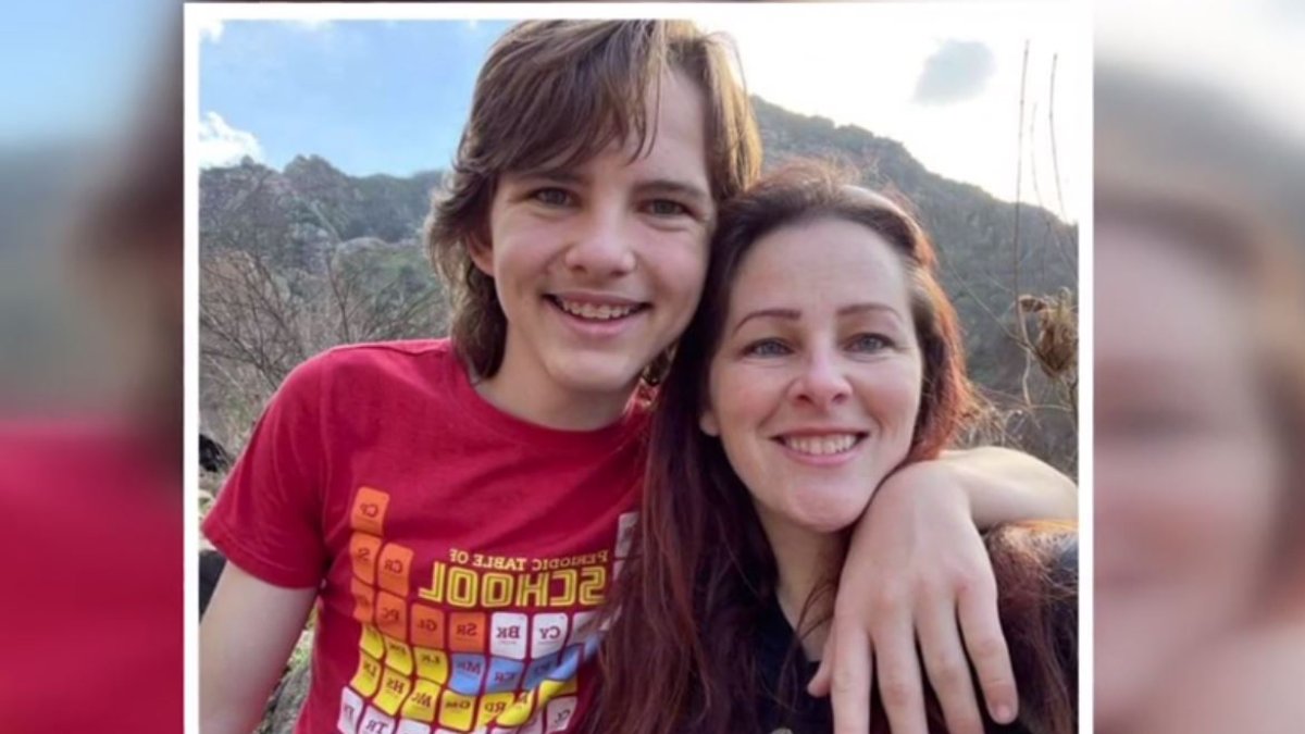 Sister Was Feet From Teen Killed in Thousand Oaks Crash – NBC Los Angeles