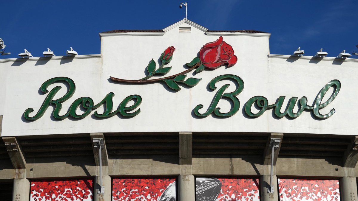 Pasadena, Rose Bowl seek restraining order in UCLA legal battle – NBC ...