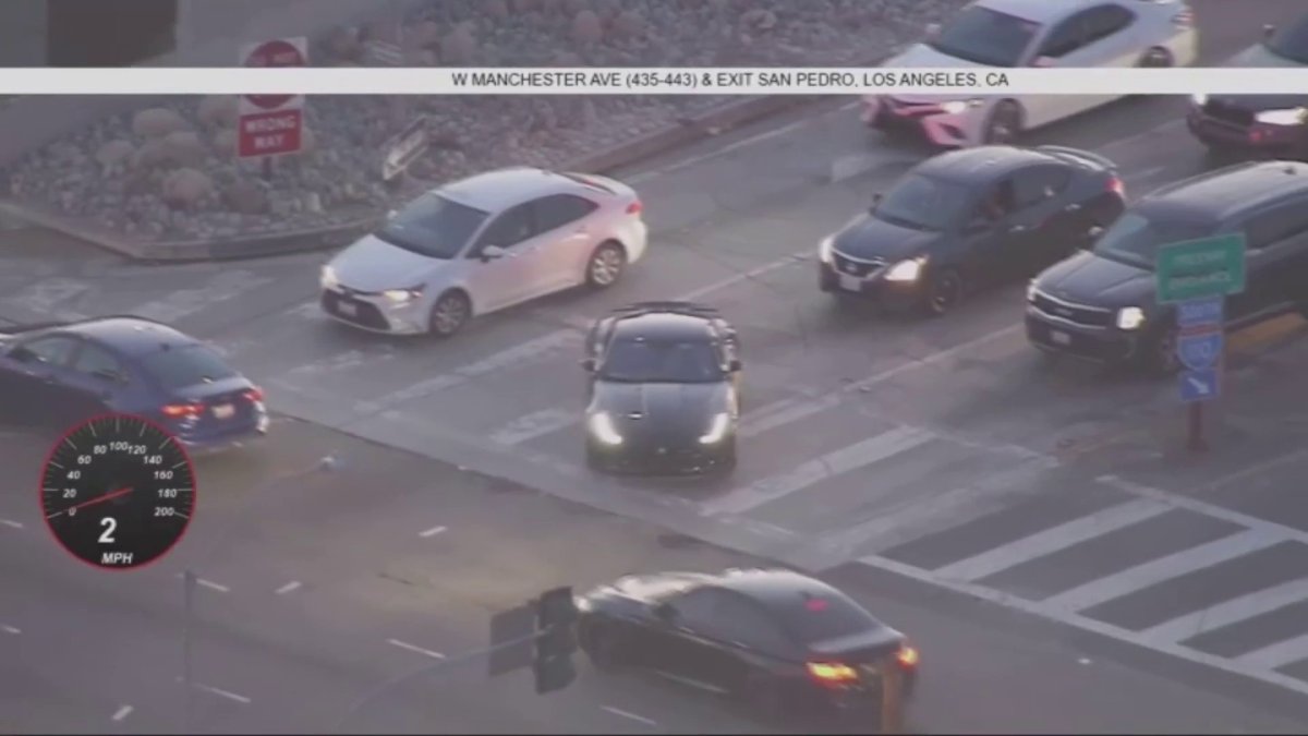 Jaguar Driver Tops 100mph in LA Pursuit – NBC Los Angeles