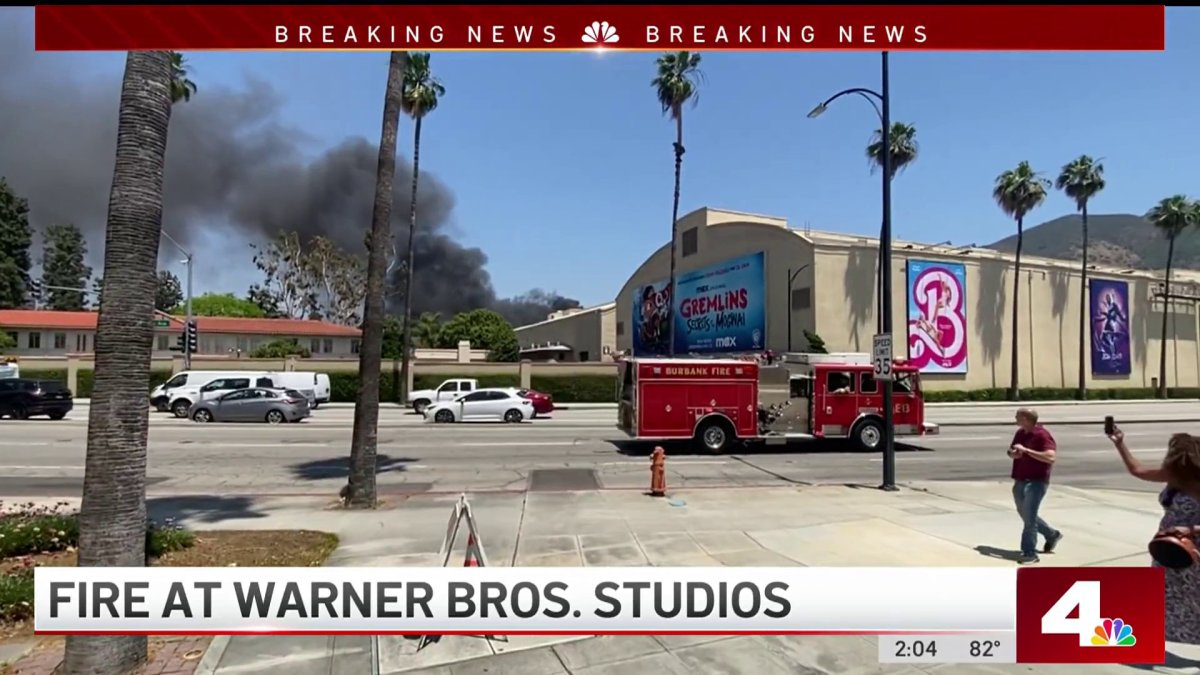 Fire Breaks Out at Warner Bros’ Studios Lot – NBC Los Angeles