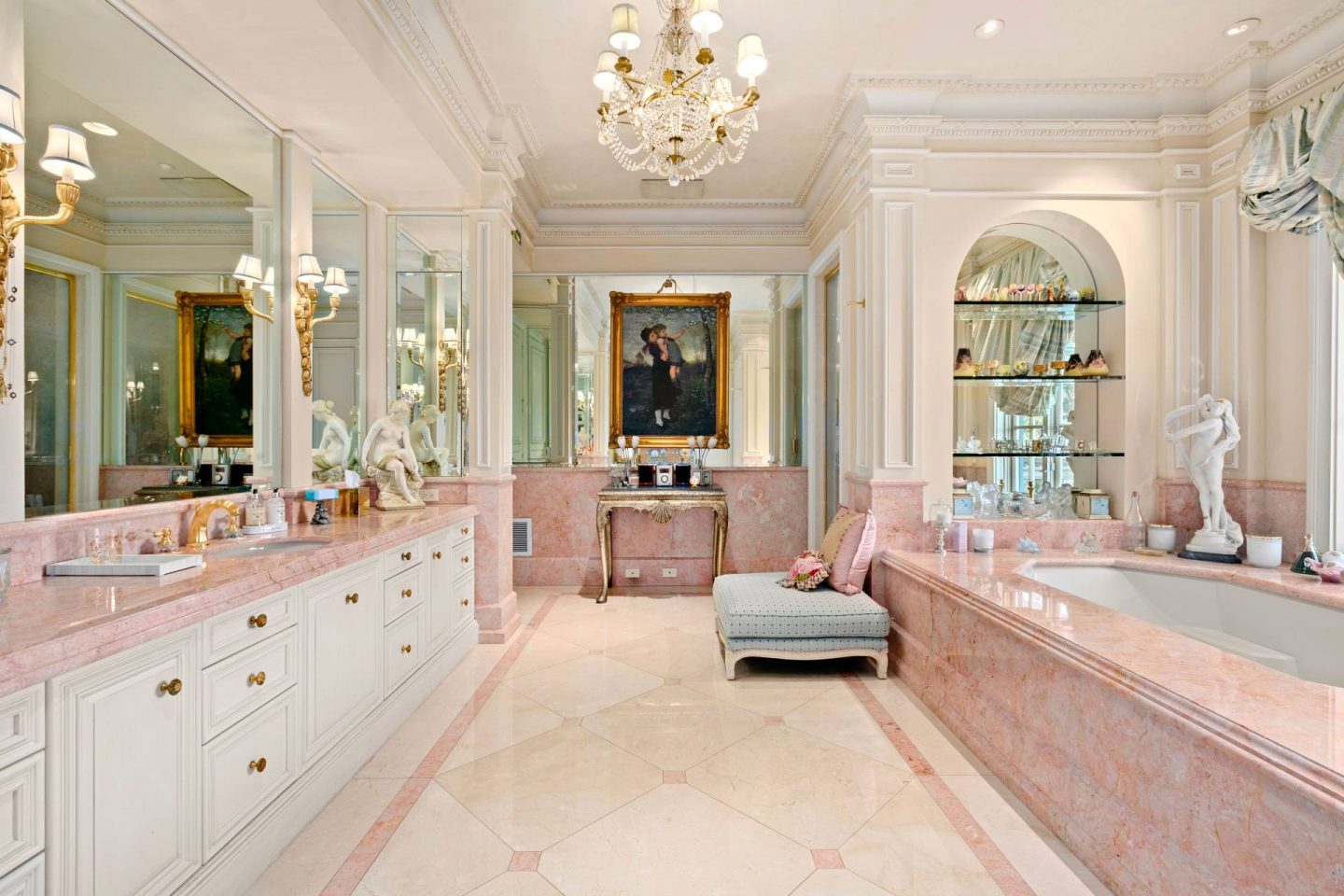 Look inside Rod Stewart’s $70 million extravagant LA mansion – NBC Los ...