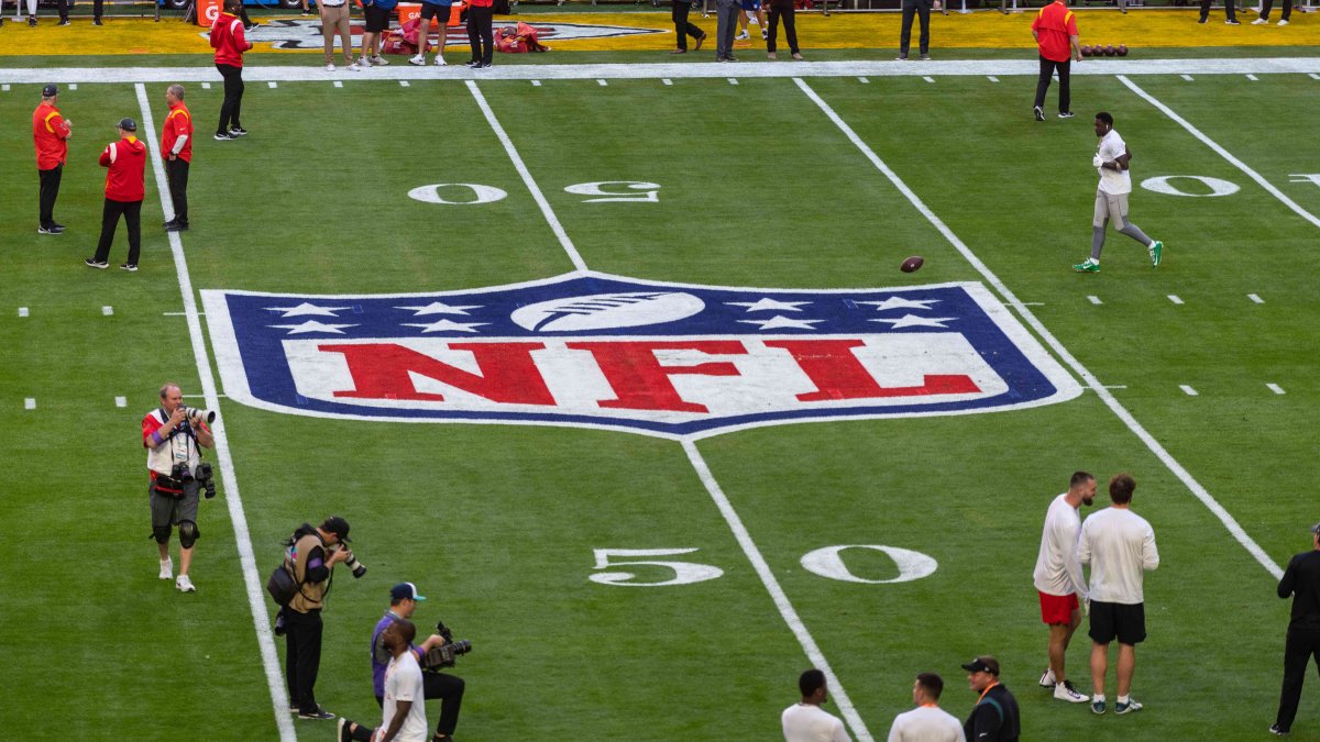 Which NFL stadiums have artificial turf vs. real grass? – NBC Los Angeles