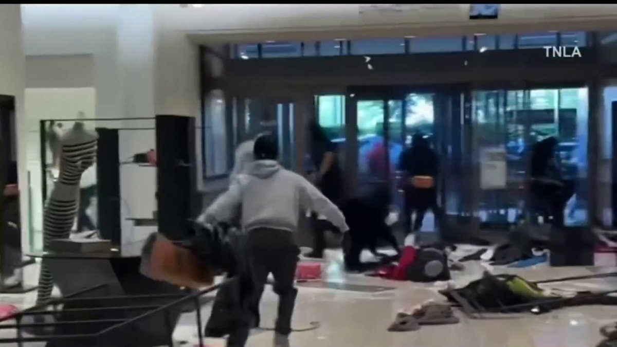 South La Community Leaders Propose Solutions To Smash And Grab Robberies Nbc Los Angeles