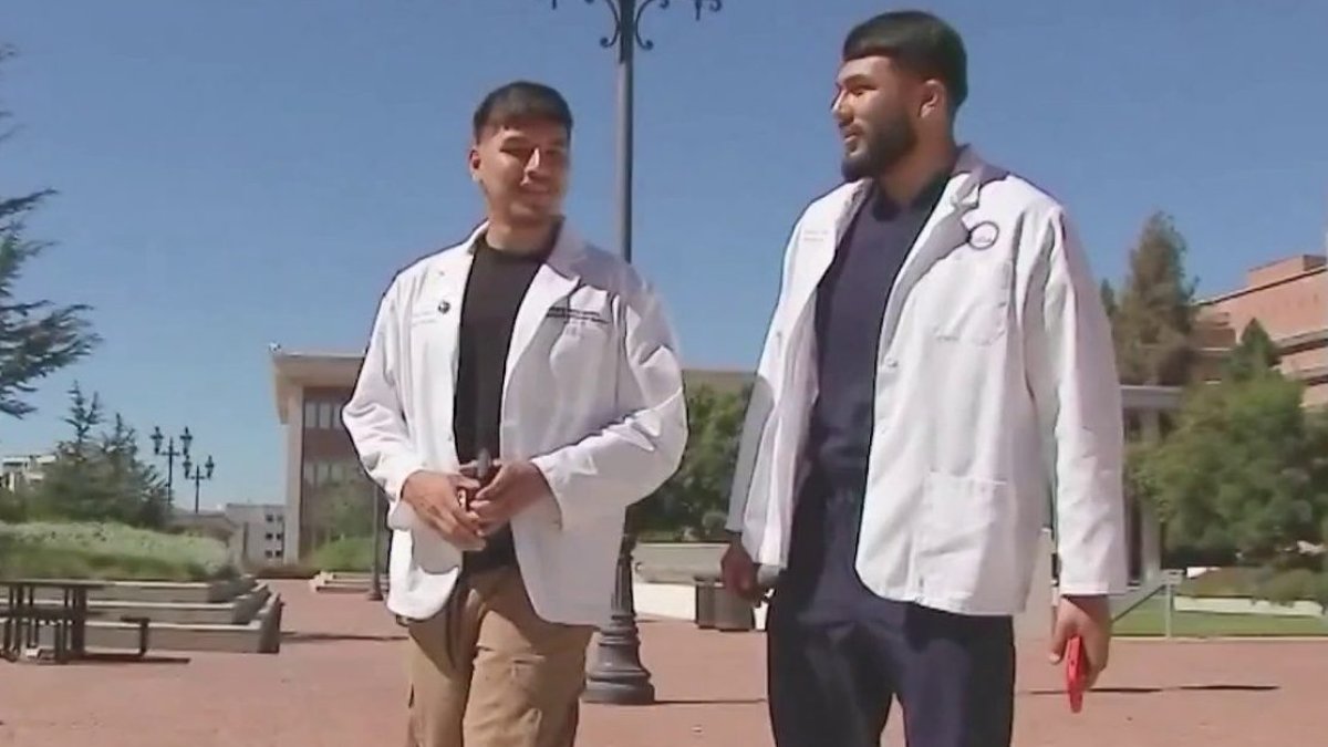“Foos in Medicine” use social media to motivate future Latino doctors ...
