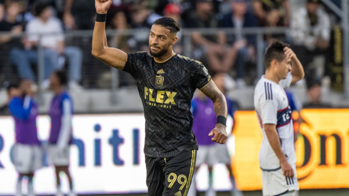 LAFC open title defense with 5-2 victory over Vancouver in first round ...