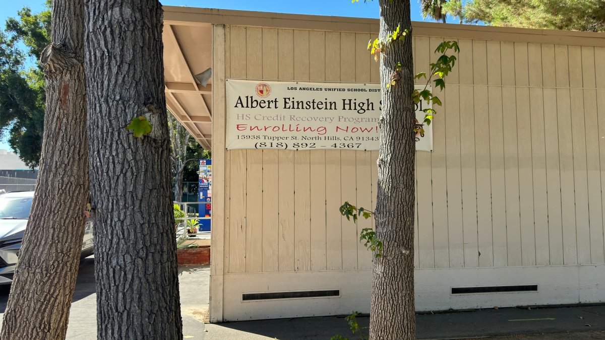 Student shot near high school in North Hills – NBC Los Angeles