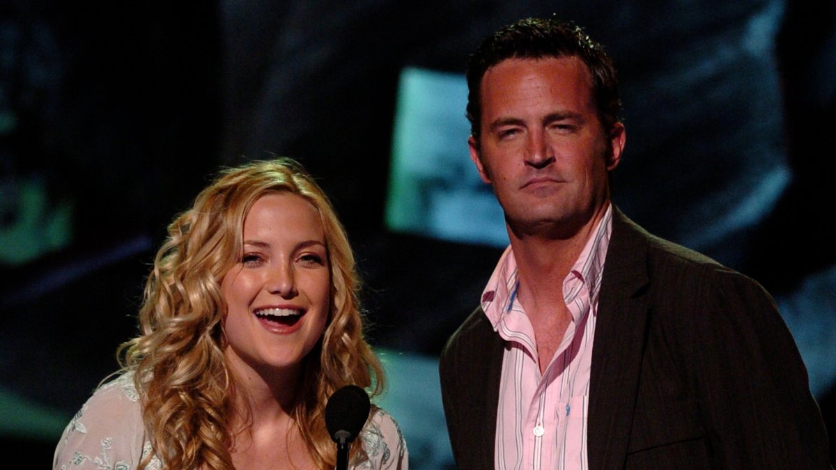 Kate Hudson recalls ‘laughing’ & ‘endlessly’ talking about love with ...